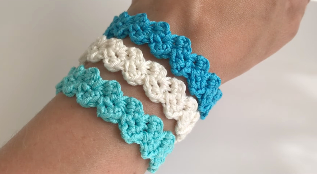 Crochet Easy Bracelet ZigZag Stitch - ilove-crochet